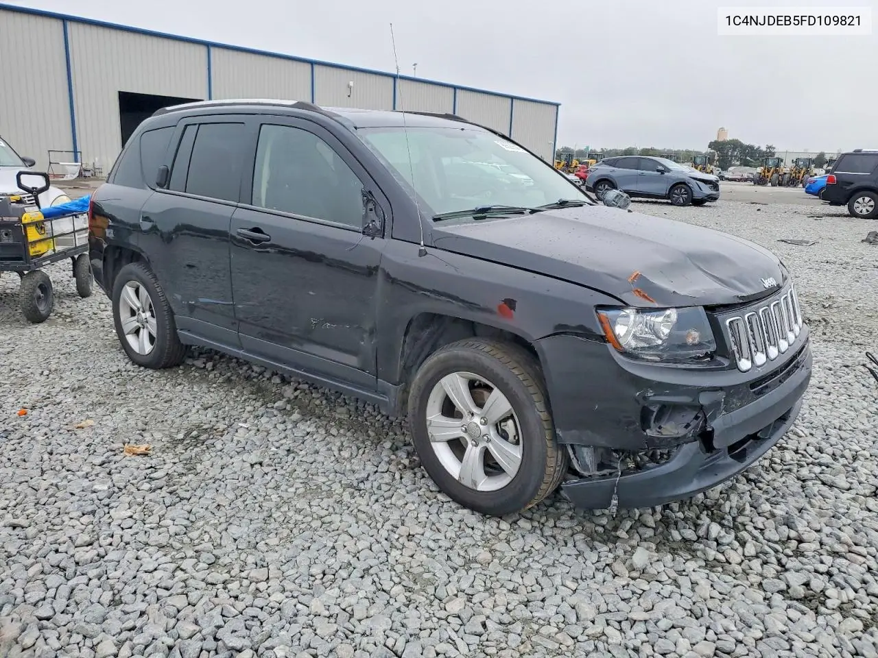2015 Jeep Compass Latitude 1C4NJDEB5FD109821 - Avtousa.by